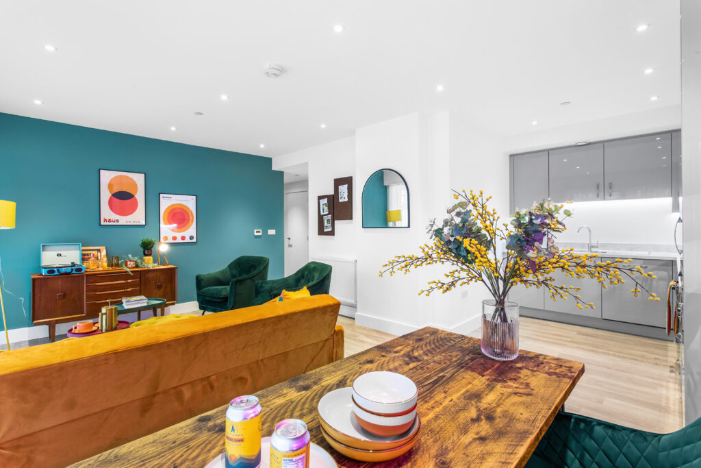 New Road Triangle – Lampton Homes